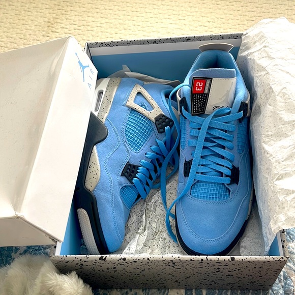 Jordan | Shoes | Air Jordan Retro University Blue | Poshmark